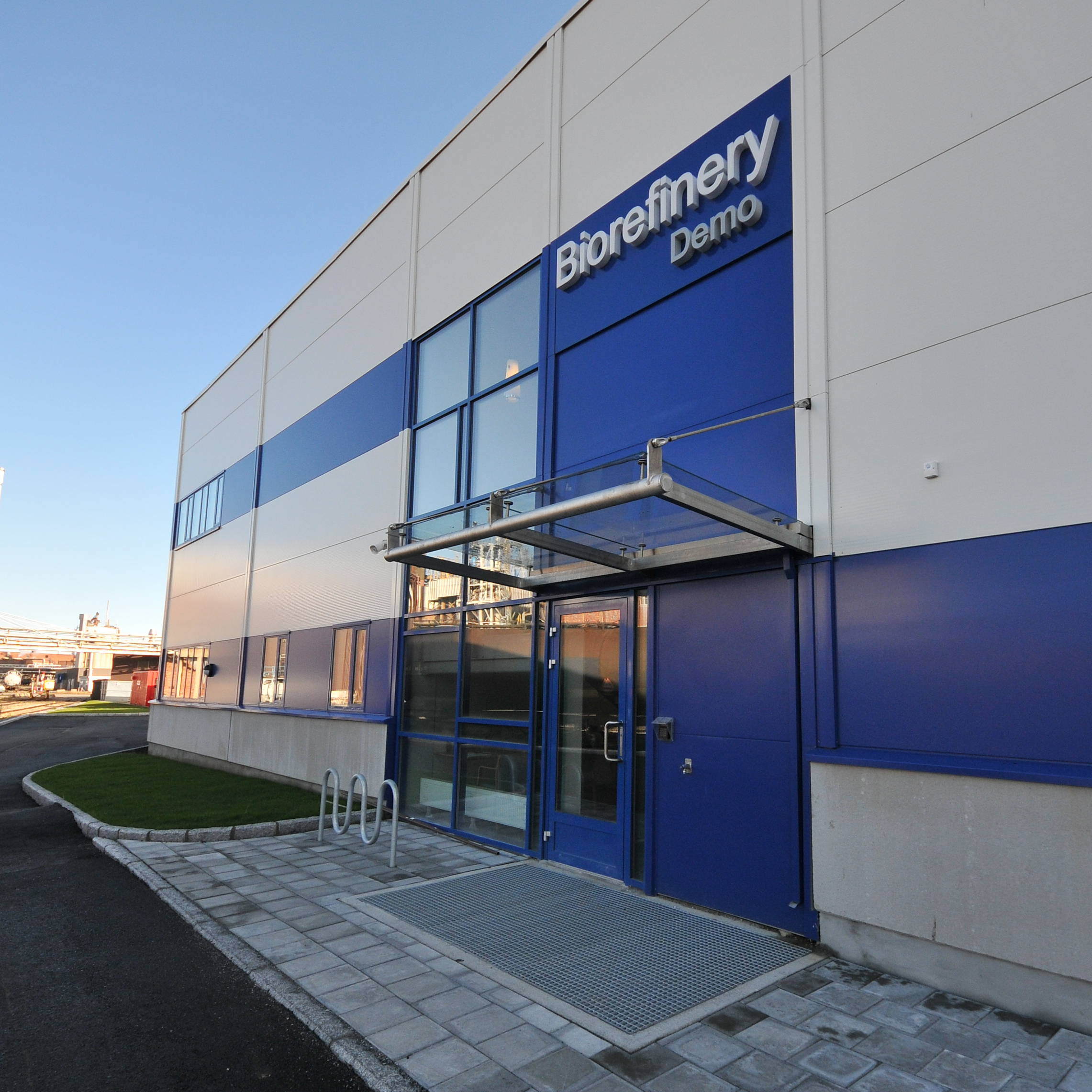 Solving the Scale-Up Challenges of Biorefining - Borregaard